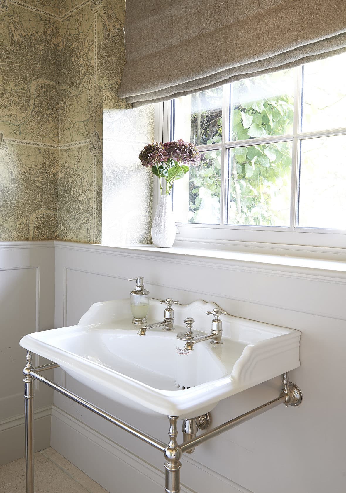 Country House Case Study | Drummonds Bathrooms
