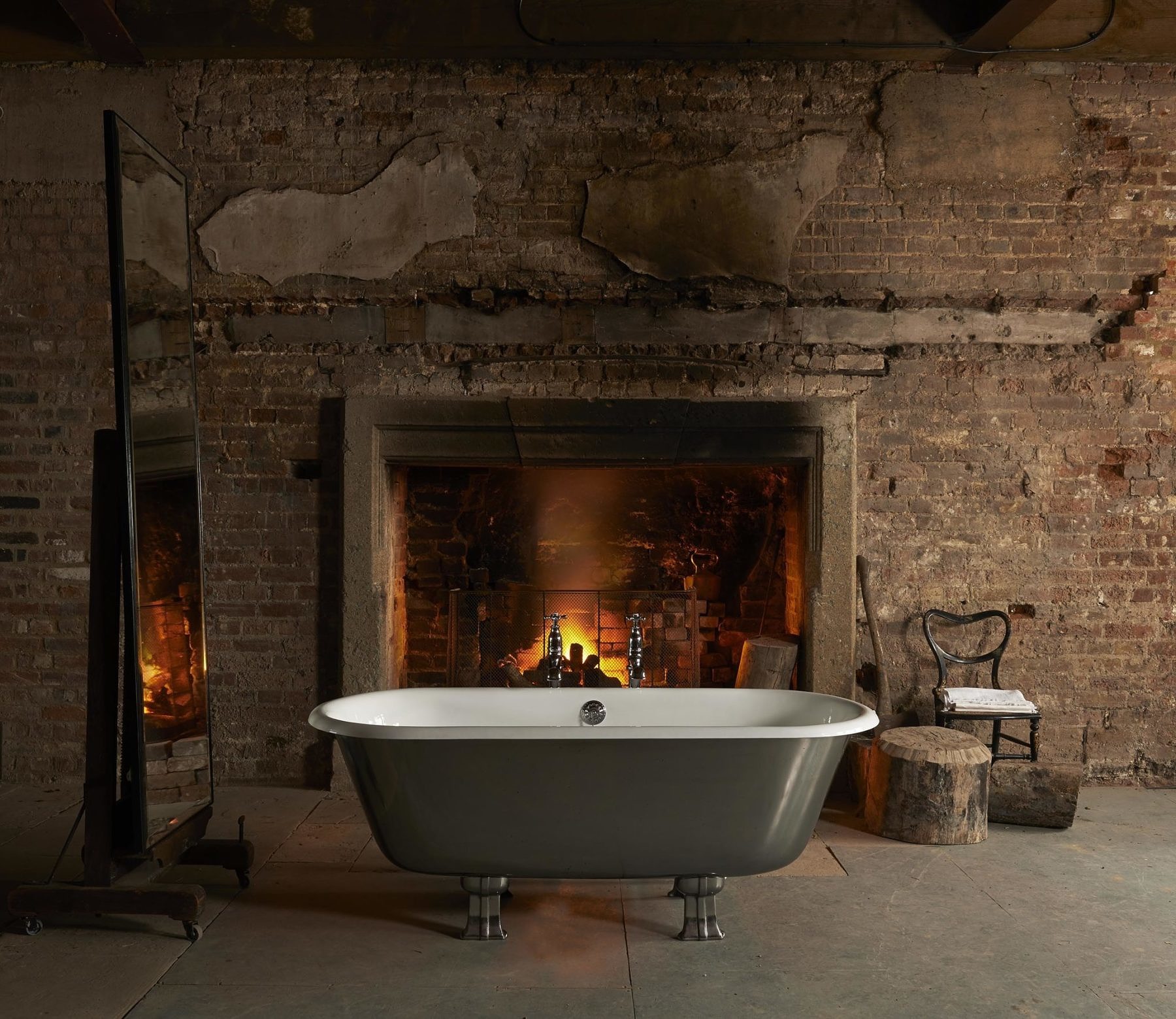 The Swale Cast Iron Roll Top Bath Tub With Feet - Drummonds Bathrooms