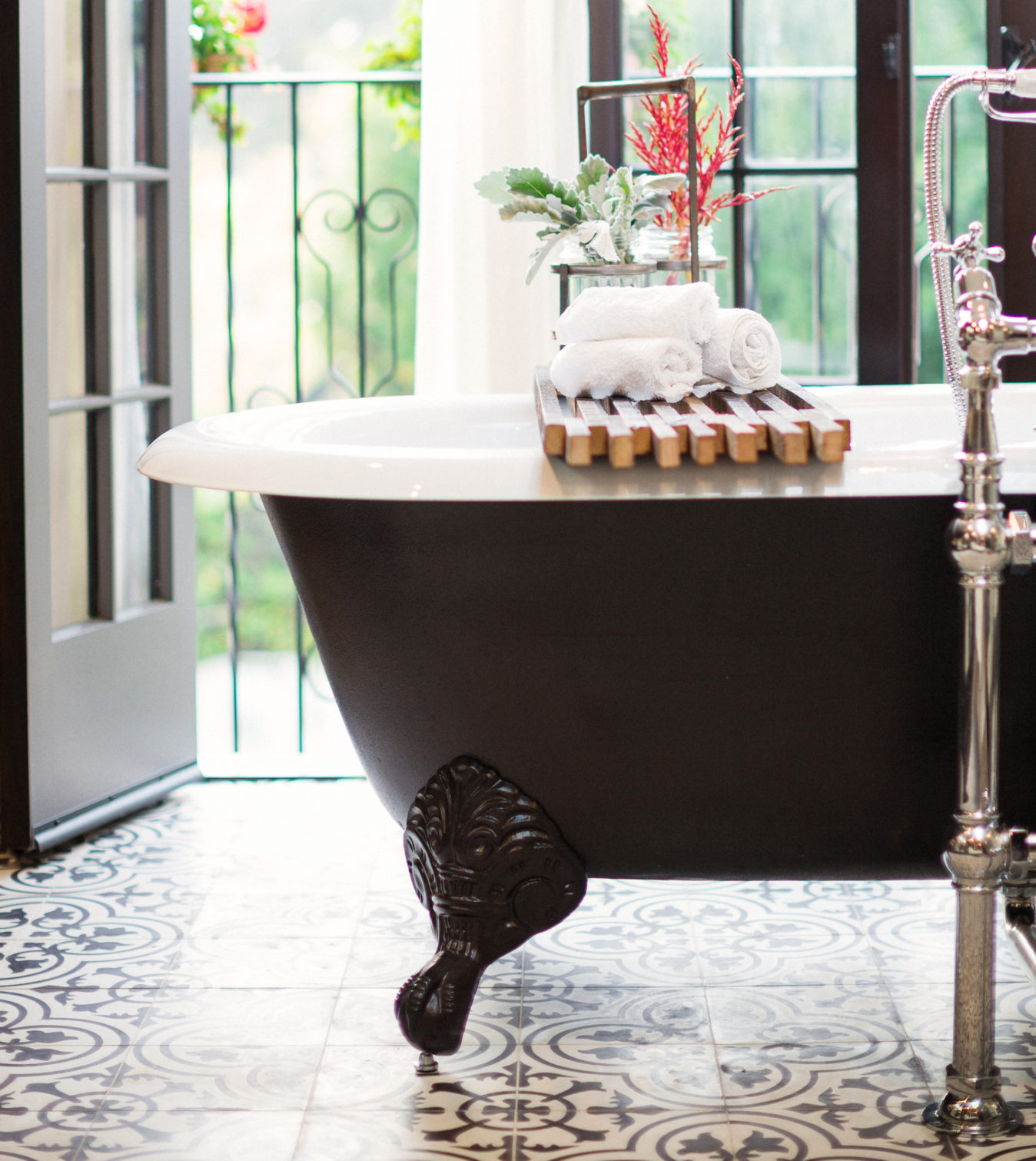 Luxury Cast Iron Baths | Classic Designs | Drummonds Bathrooms