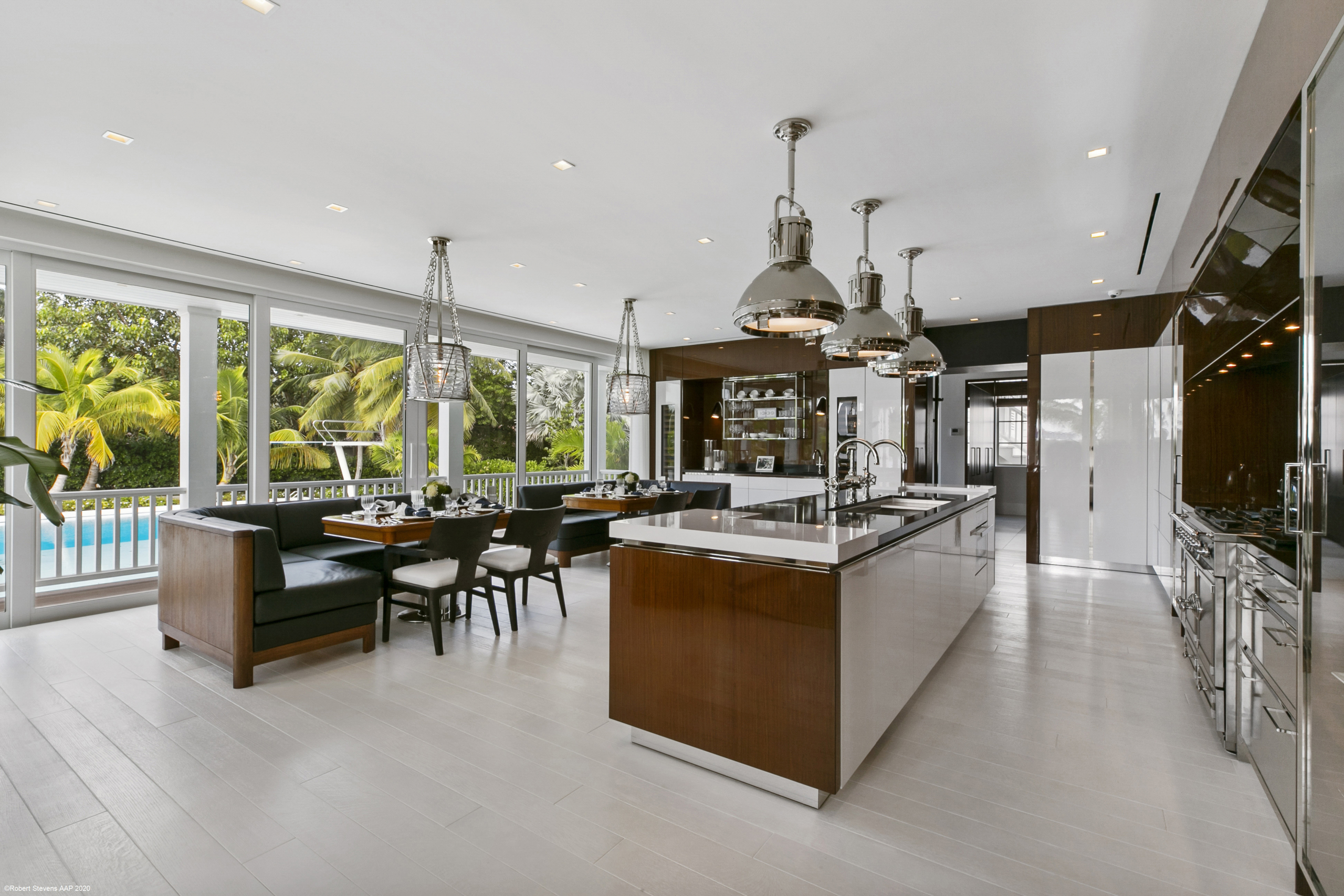 Golfing Legend Greg Norman’s Tropical Paradise - Drummonds